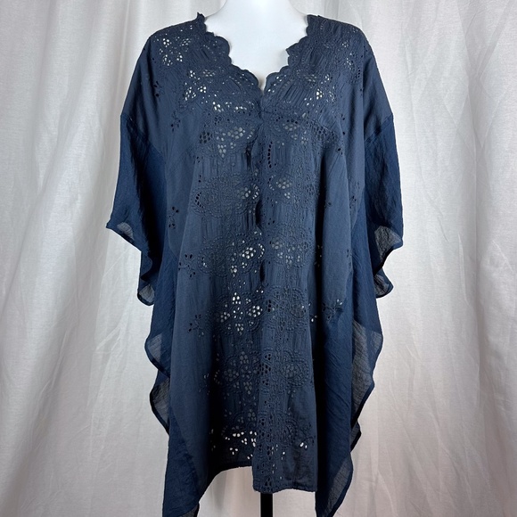 Umgee | Tops | Umgee Usa Blue Floral Tunic Size Sm | Poshmark